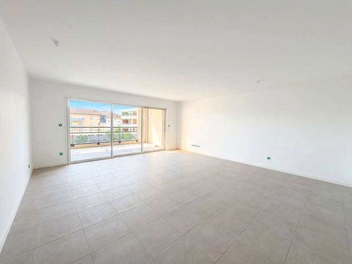 Bourg d'Andrezieux, Andrézieux-Bouthéon : Appartement 3 pièces à louer