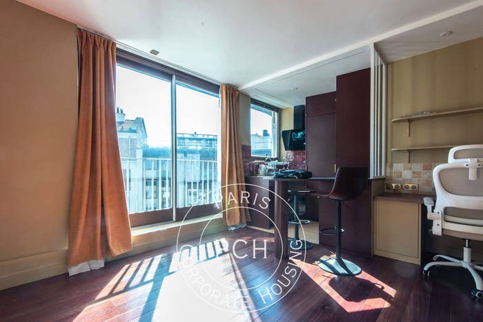 Léon-Blum Folie-Regnault, Paris 11ème arrondissement : Appartement 1 pièce à louer