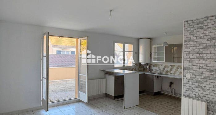 Appartement 2 pièces à Leclerc-Centre Ouest, Brie-Comte-Robert, à louer