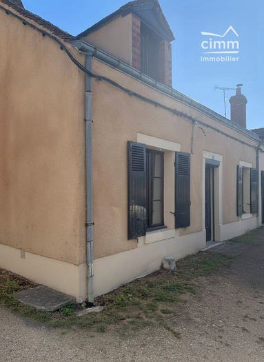 Bellegarde : Maison 3 pièces à louer
