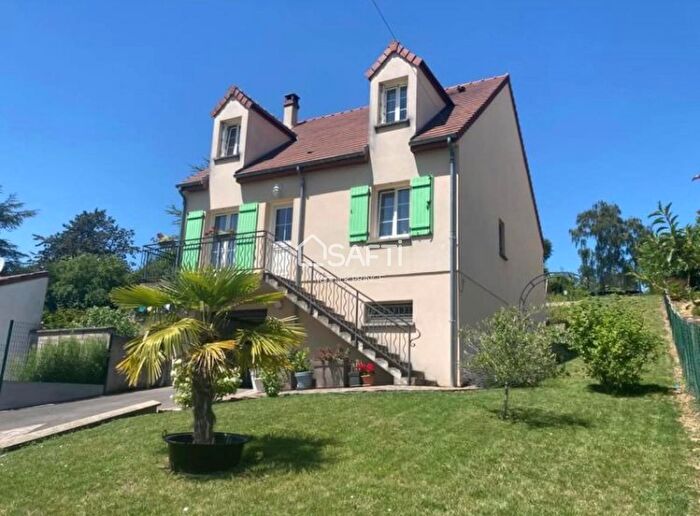 Courtenay - Maison 6 pièces à vendre