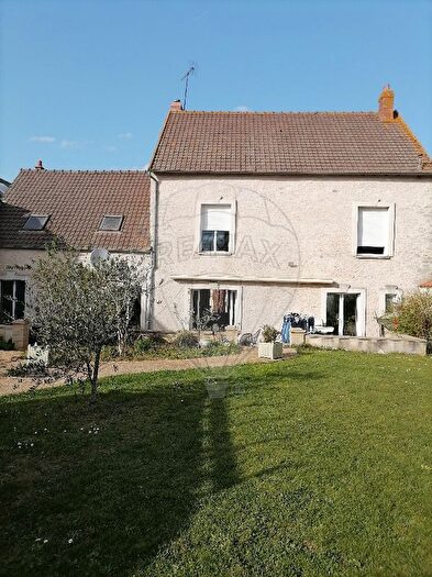 Maison 4 pièces à Angerville, à vendre