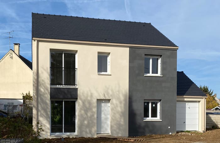 Maison 5 pièces à vendre à Villeneuve-le-Comte