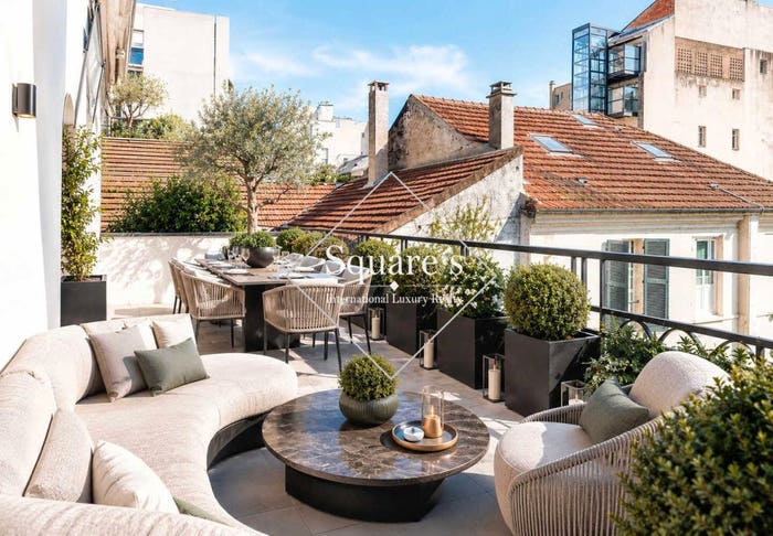 Paris 16ème, Passy, Maison de la Radio, Muette-Sud : Maison 6 pièces à vendre