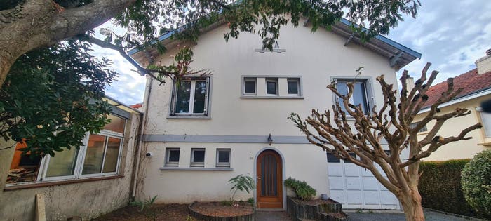 Maison 8 pièces à vendre - Gorges