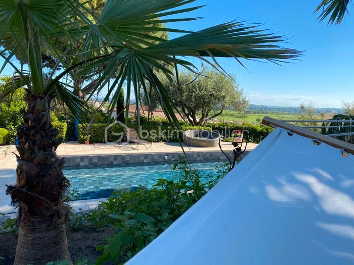 Maison 8 pièces à vendre - Thézan-lès-Béziers