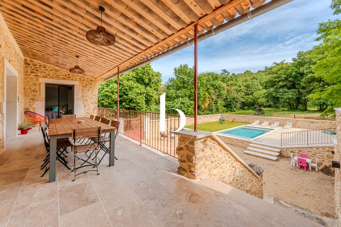 Maison 9 pièces à Goudargues, à vendre