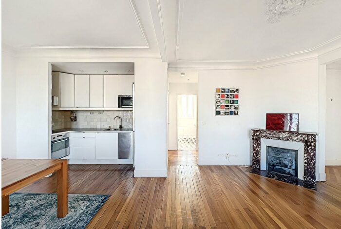Appartement 4 pièces à vendre à Asnières-sur-Seine, Bécon, Bourguignons