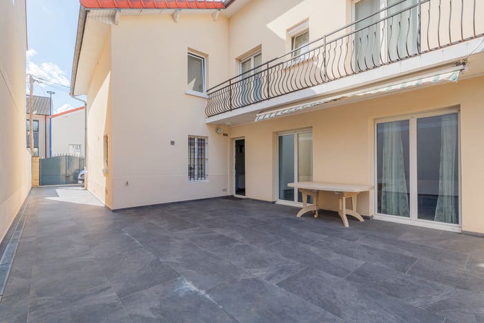 Maison 8 pièces à vendre à Drancy, Village Parisien