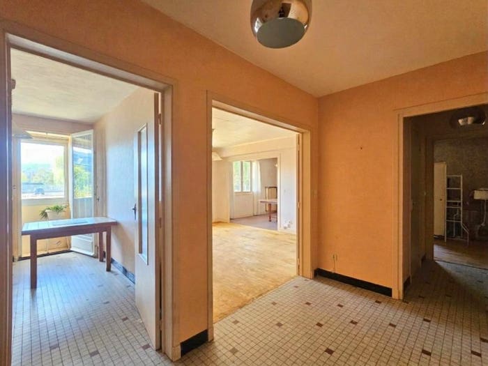 Clermont-Ferrand, Montferrand : Appartement 3 pièces à vendre