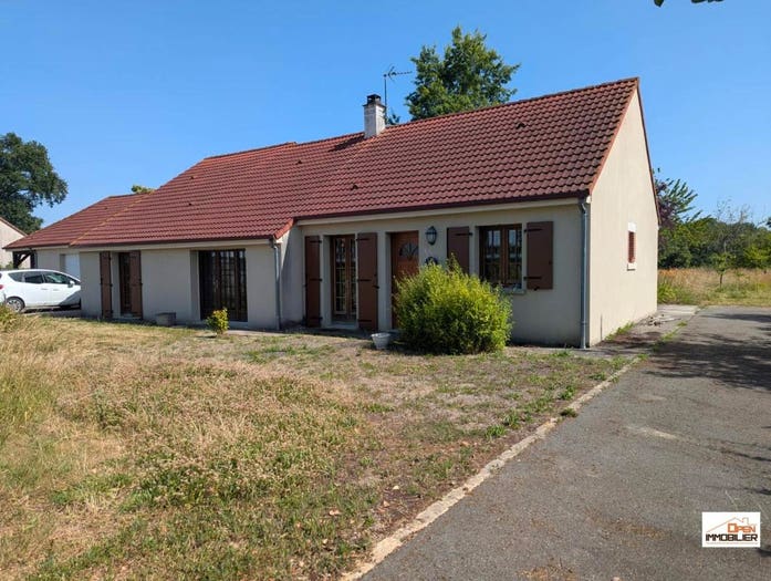 Maison 5 pièces à vendre à Neuvy-Saint-Sépulchre
