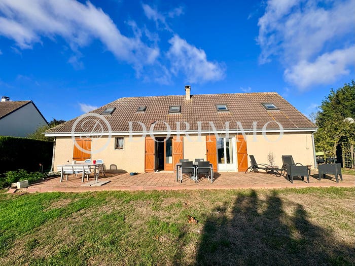 Froissy : Maison 8 pièces à vendre