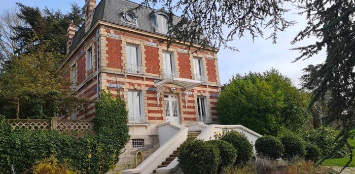 Chaumont-en-Vexin : Maison 6 pièces à vendre