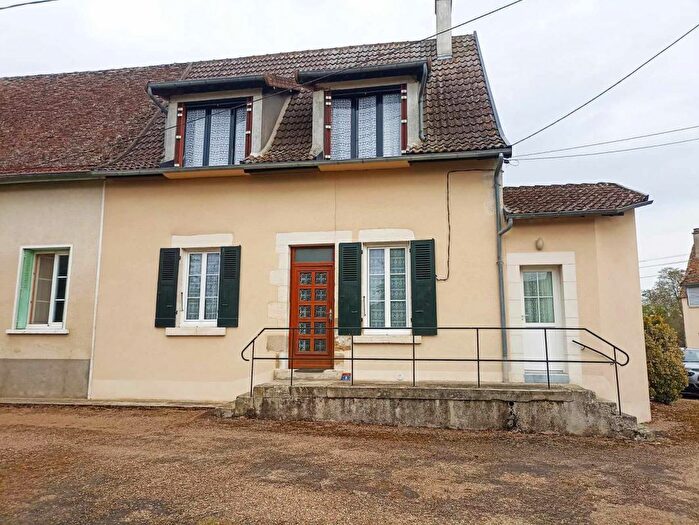 Léré - Maison 4 pièces à vendre