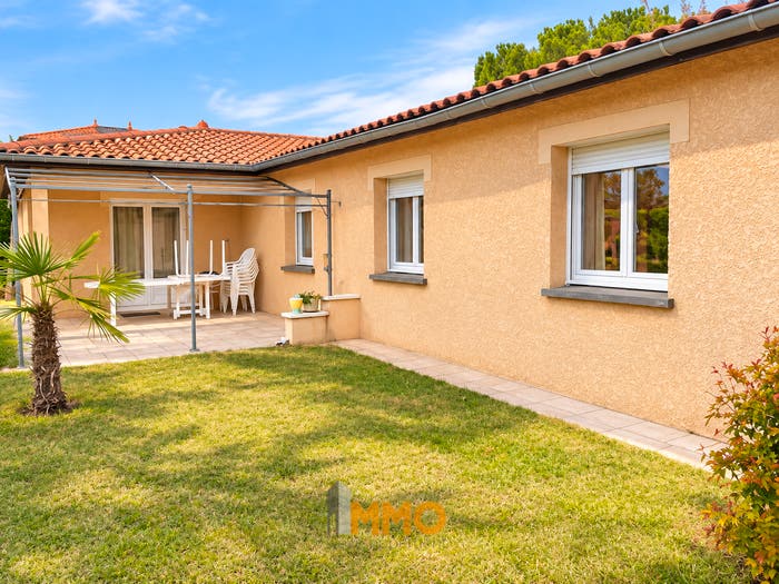 Saint-Germain-Nuelles, Saint-Germain-sur-l'Arbresle : Maison 5 pièces à vendre