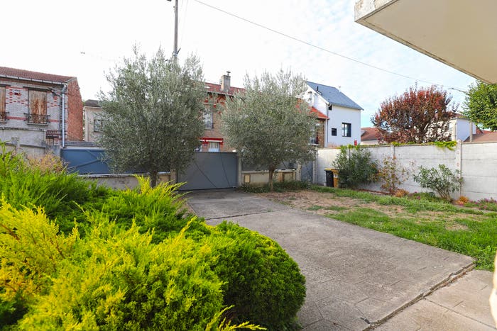 Montreuil, Signac, Mûrs à Pêches : Maison 5 pièces à vendre