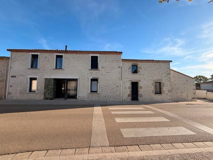 Maison 7 pièces à vendre à Saint-Martin-des-Tilleuls