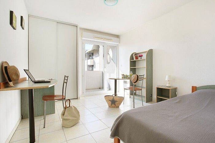 Garbejaire-Haut Sartoux, Valbonne : Appartement 1 pièce à louer