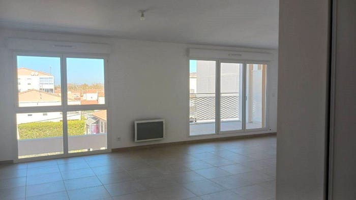 Appartement 3 pièces à louer - Carraire, Miramas