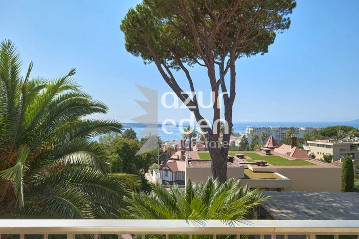 Cannes, Californie Pezou : Appartement 5 pièces à vendre