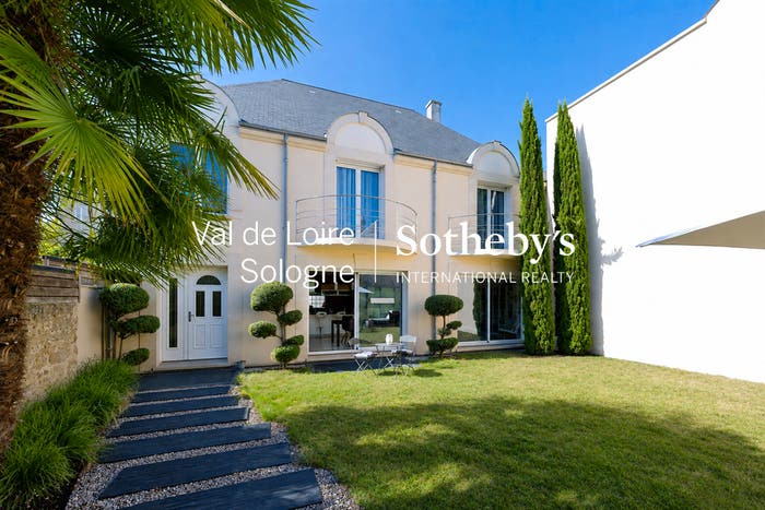 Maison 6 pièces à Orléans, Dunois, Châteaudun, à vendre