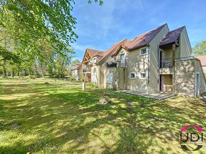 Appartement 3 pièces à vendre à D'Huison-Longueville