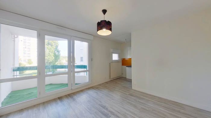Appartement 1 pièce à louer - Châtellerault, Centre-ville