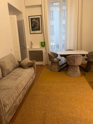 Gaillon, Paris 2ème arrondissement : Appartement 2 pièces à louer