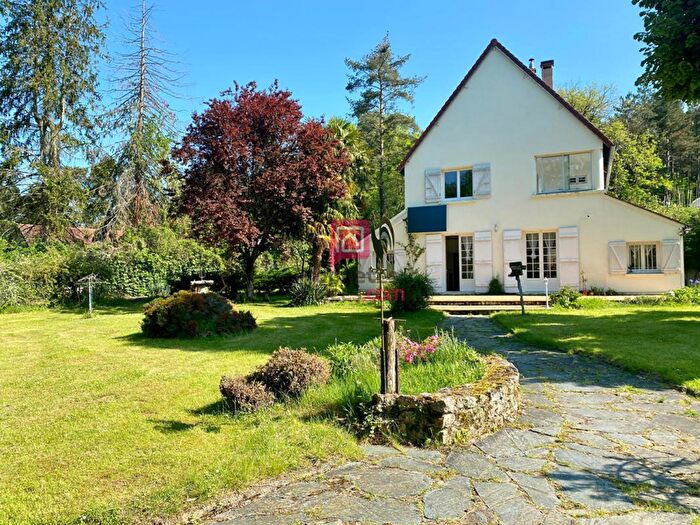 Maison 8 pièces à Étampes, à vendre