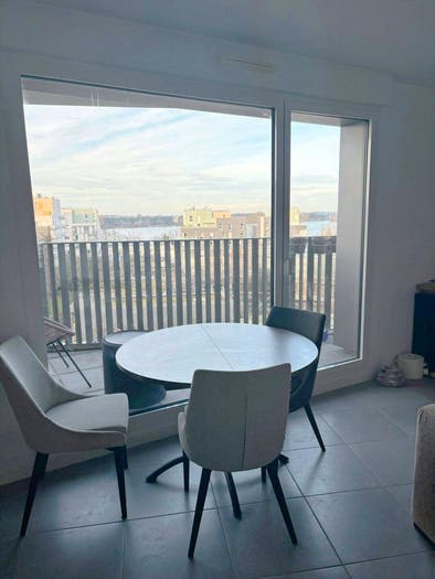 Bordeaux-Lac : Appartement 3 pièces à louer