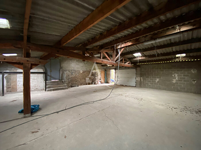 Étampes, Saint-Martin, Saint-Gilles : Maison 4 pièces à vendre