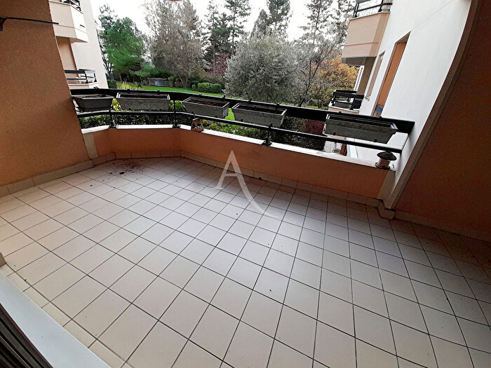 Appartement 4 pièces à vendre à Suresnes, République