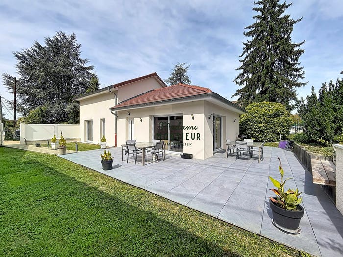 Maison 4 pièces à Ruy-Montceau, à vendre