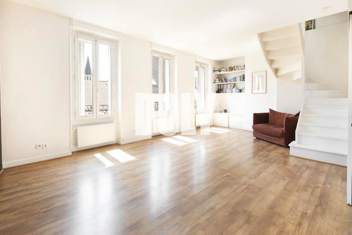 Rueil-Malmaison, Coeur de Ville : Appartement 3 pièces à vendre