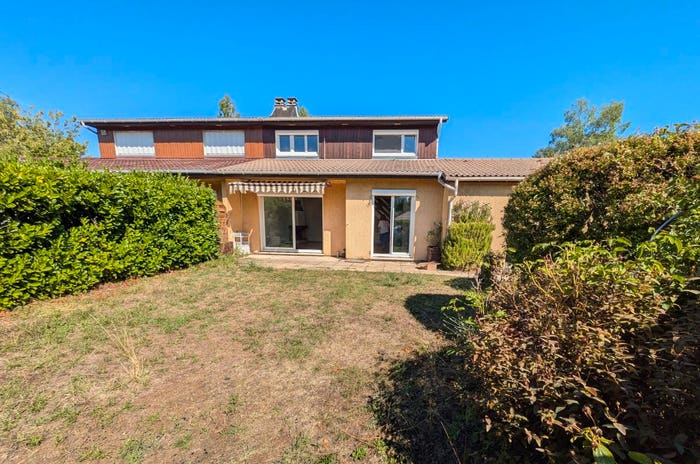 Maison 5 pièces à louer à Villefontaine, Les Roches