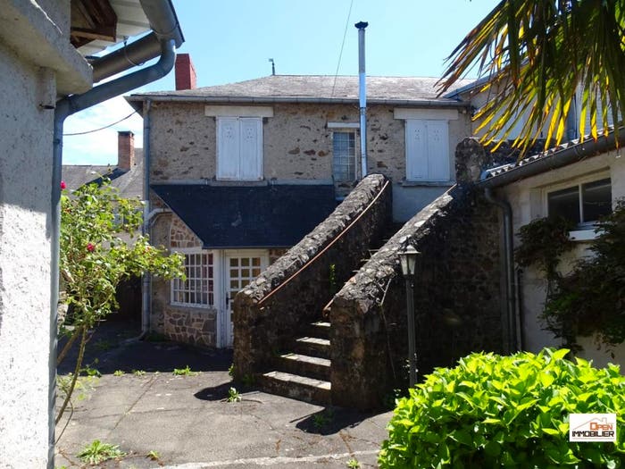Maison 15 pièces à vendre - La Porcherie