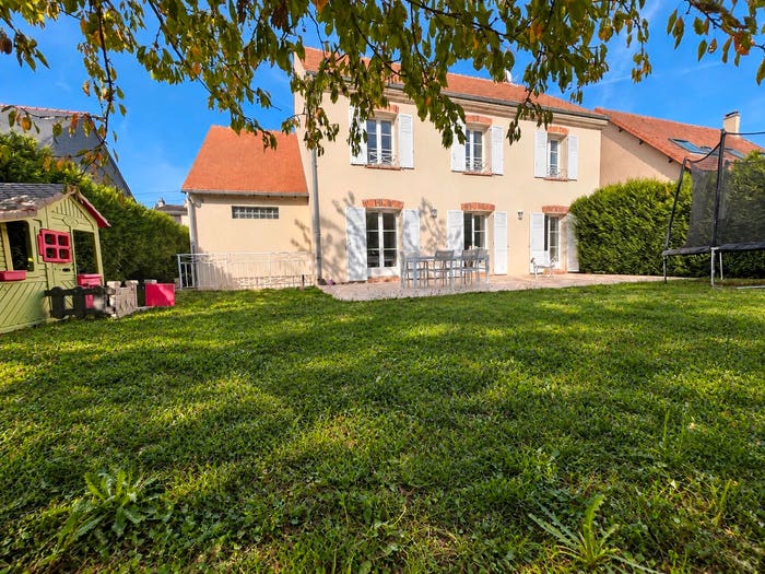 Les Clayes-sous-Bois, Ouest : Maison 7 pièces à vendre