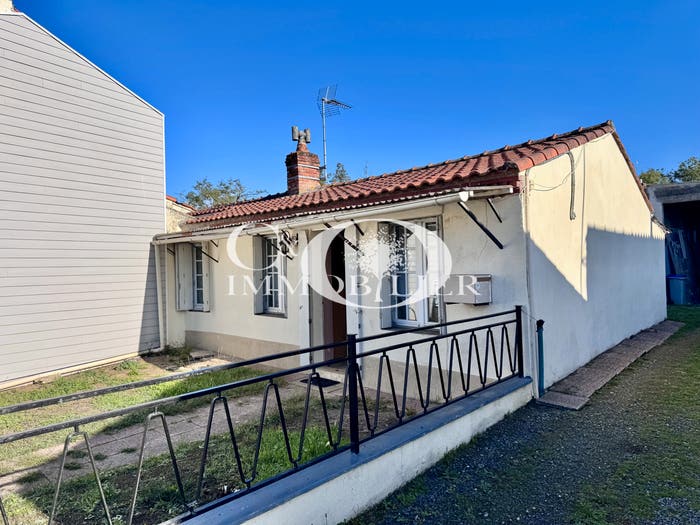 Corcoué-sur-Logne : Maison 3 pièces à vendre