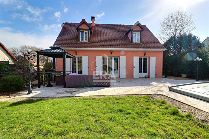 Maison 6 pièces à Lardy, à vendre