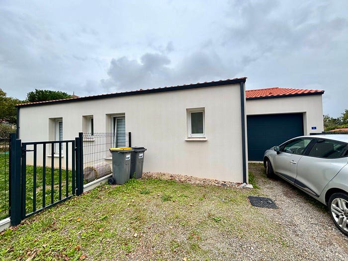 Maison 4 pièces à L'Aiguillon-sur-Vie, à louer