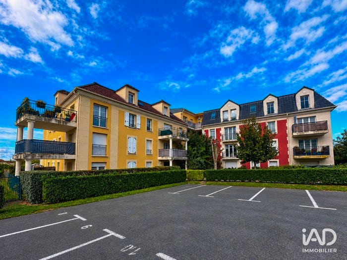Centre Ville-Isambard, Évreux : Appartement 2 pièces à louer