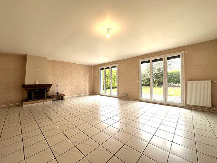 La Ferté-Alais : Maison 7 pièces à vendre
