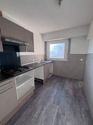 Appartement 4 pièces à louer à Pau, Centre-ville