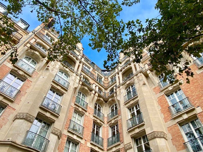 Appartement 2 pièces à louer à Violet Commerce, Paris 15ème arrondissement