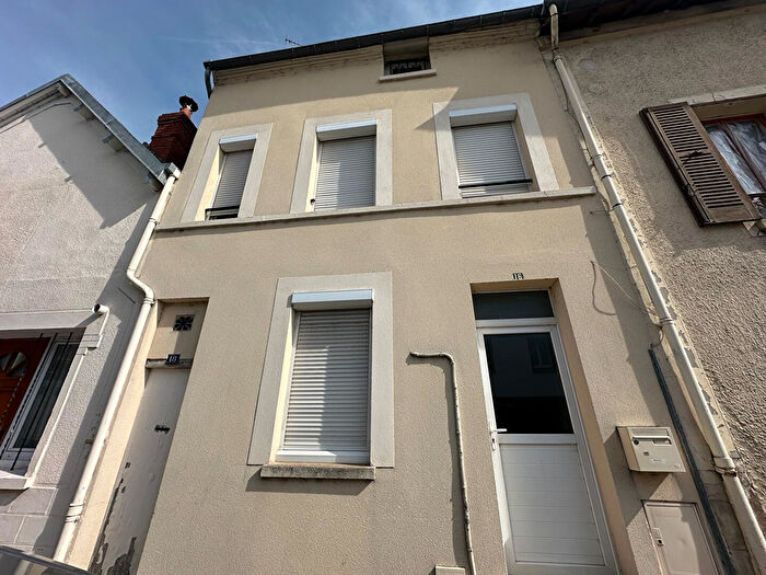 Limay, Centre-ville - Maison 5 pièces à vendre