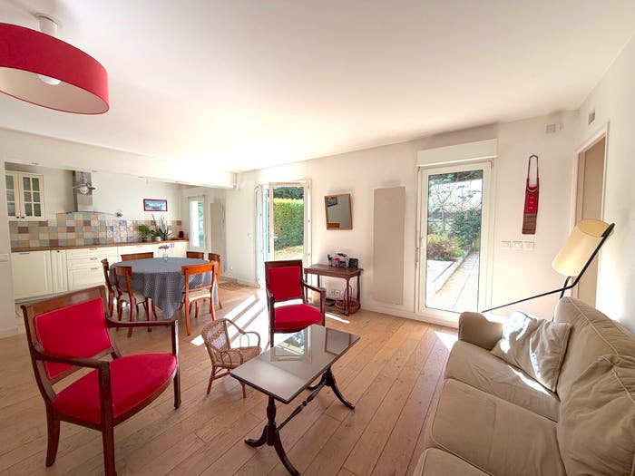 Appartement 6 pièces à Rueil-Malmaison, Coeur de Ville, à vendre