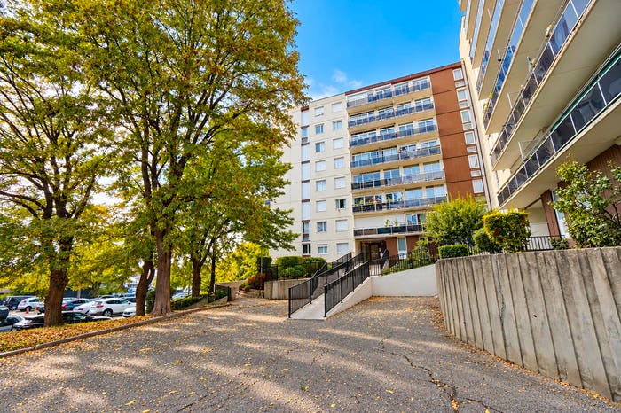 Livry-Gargan, Centre-ville - Appartement 3 pièces à vendre
