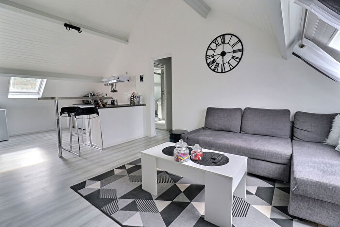 Appartement 2 pièces à Étampes, Saint-Pierre, à vendre