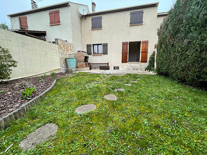 Maison 4 pièces à vendre à Neuilly-sur-Marne, Primevères, Chanoux