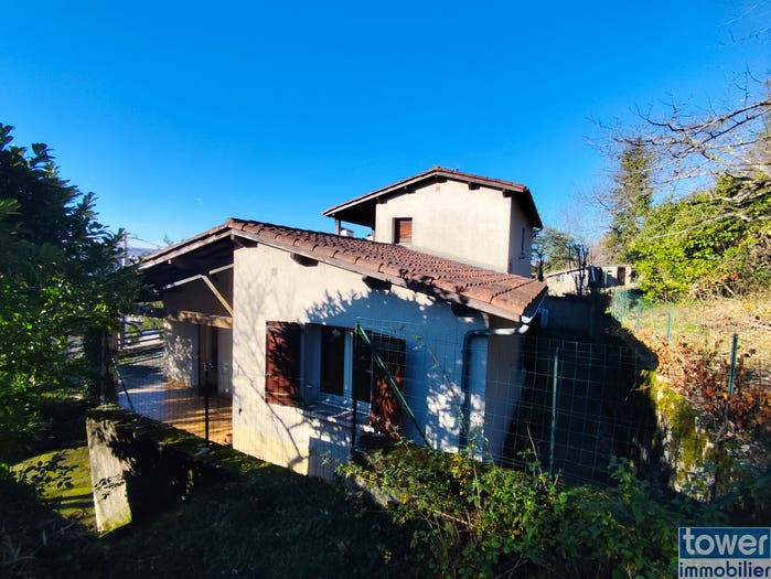Maison 6 pièces à Villefranche-de-Rouergue, La Chartreuse, Saint-Jean d'Aigremont, à vendre